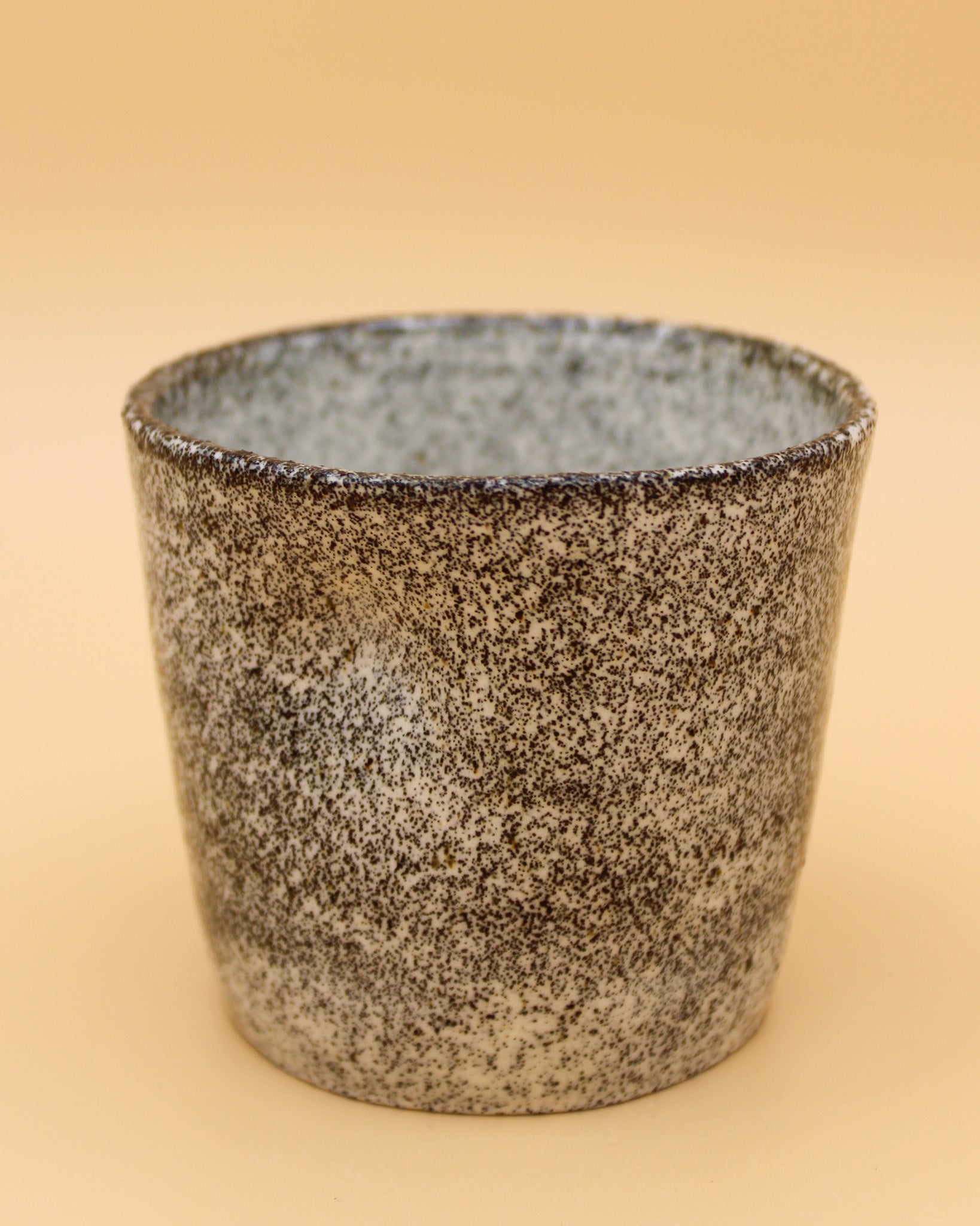 Salt and Pepper Dimple Cup – Bain Ceramics